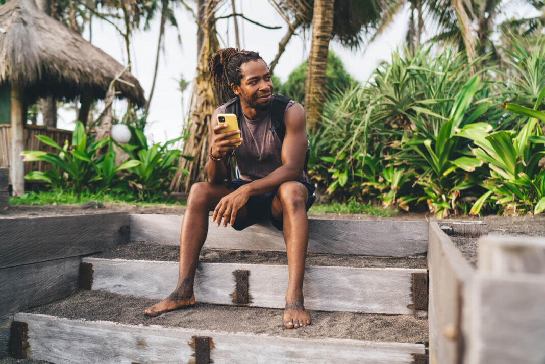 How Nancy Reagan Gave Glamour and Class to the White House | GoQueer